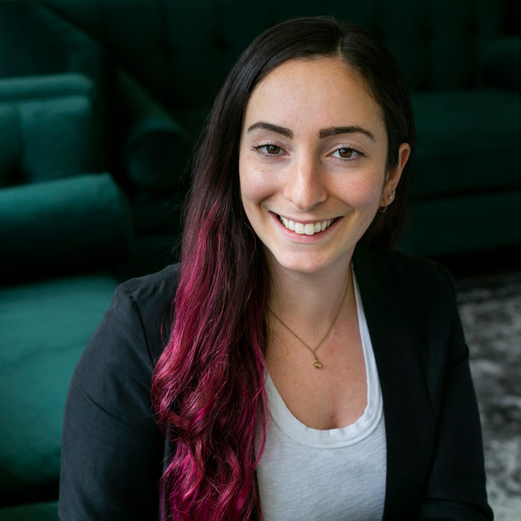 Nikki Burns's Instagram, Twitter & Facebook on IDCrawl